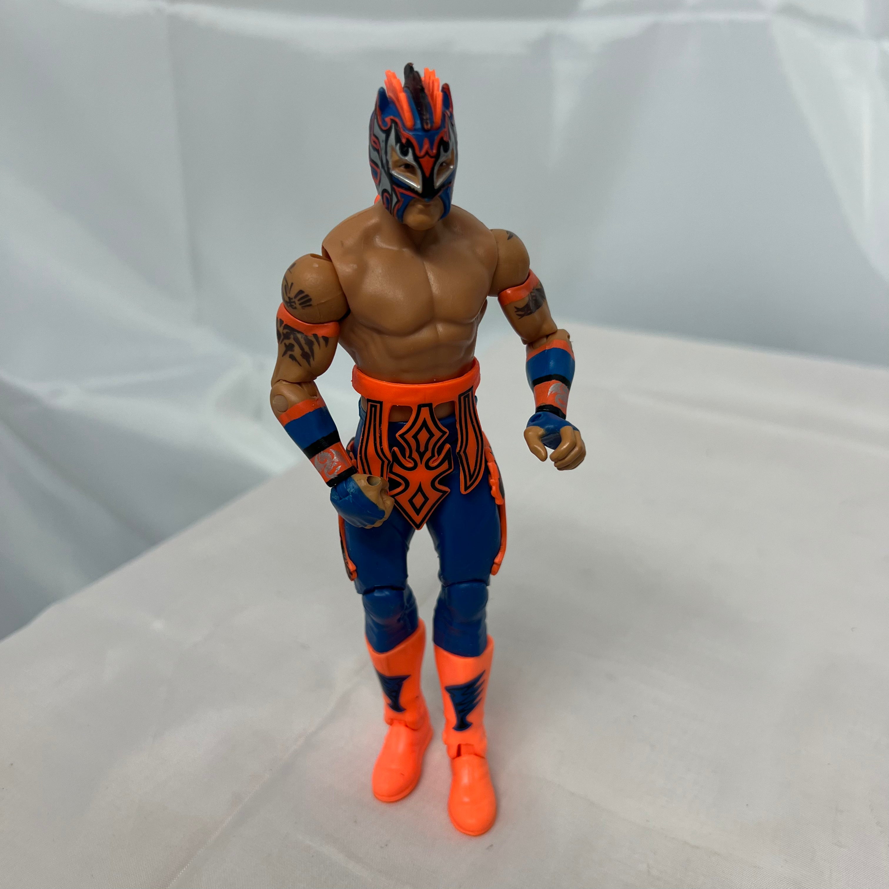 Kalisto WWE Series Battlepack Loose Action Figure Mattel – Wrestling ...