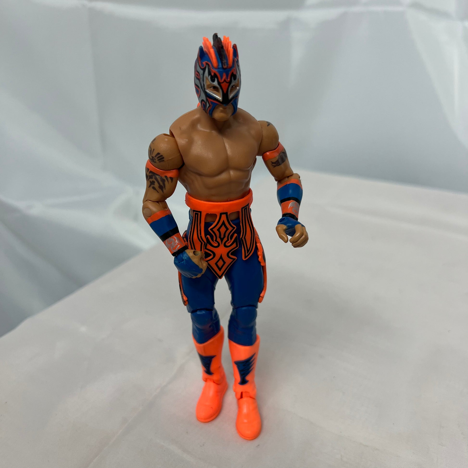 Kalisto WWE Series Battlepack Loose Action Figure Mattel – Wrestling ...